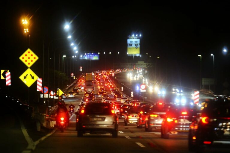 AI Traffic Cameras in Malaysia: Enhancing Road Safety