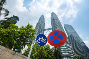 Apa Maksud Papan Tanda Jalan Raya yang Ada Di Malaysia